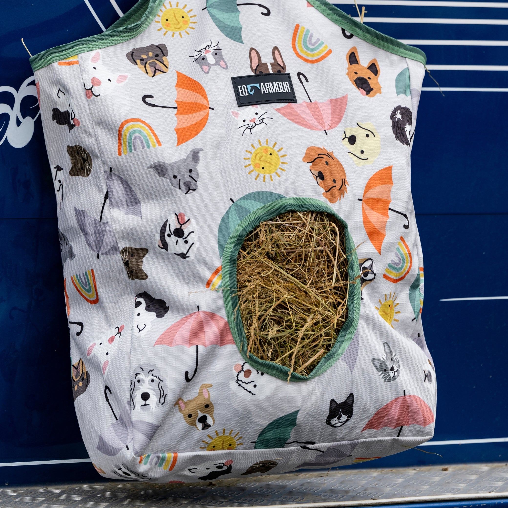 EQ Armour Hay Bag – EQ Saddlery