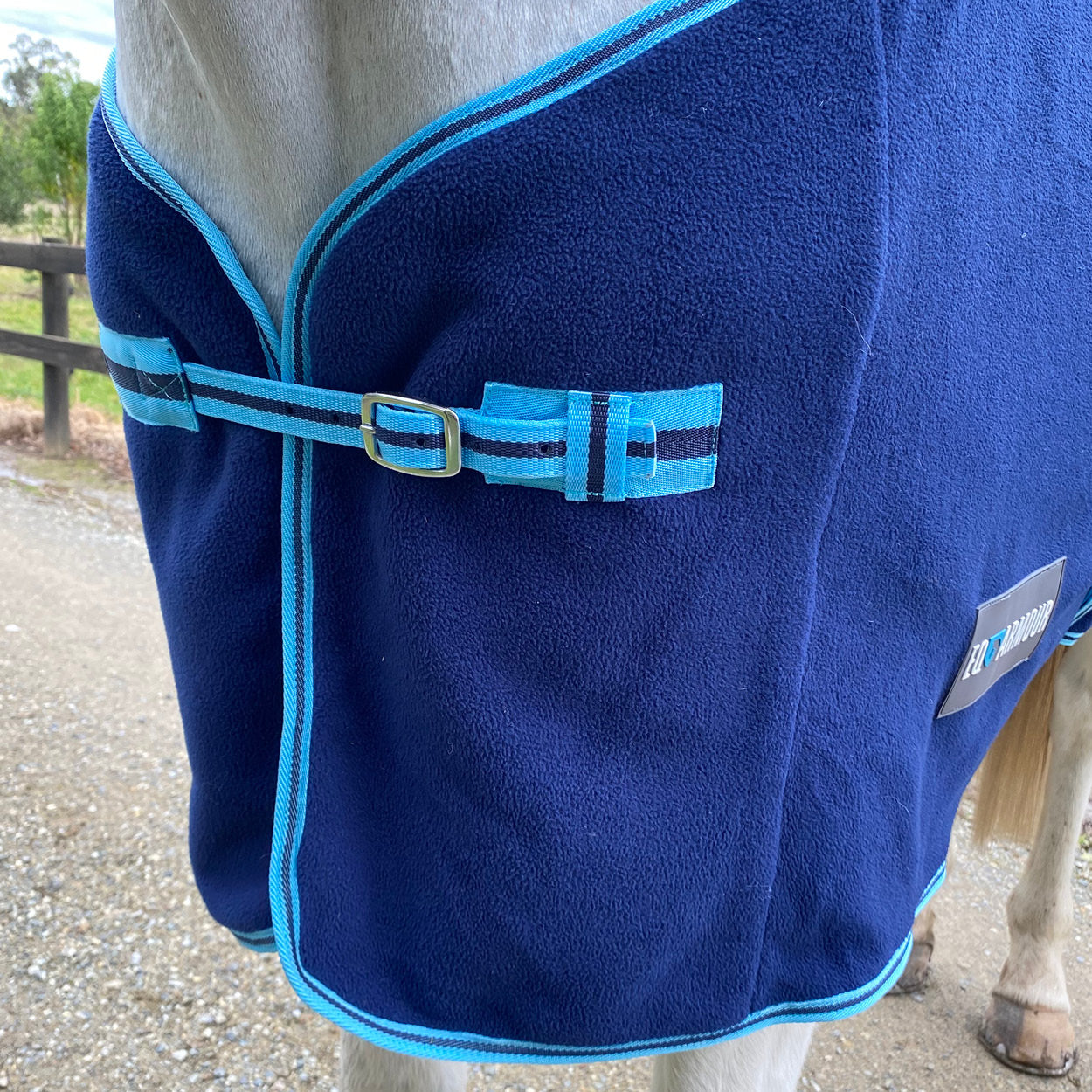 EQ Armour Fleece Rug – EQ Saddlery